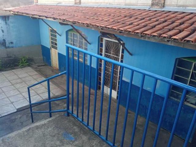 Casa com 7 quartos à venda em Belo Horizonte, no bairro Floramar