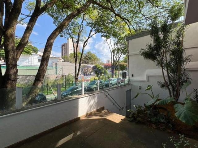 Casa com 7 quartos à venda em Belo Horizonte, no bairro Serra