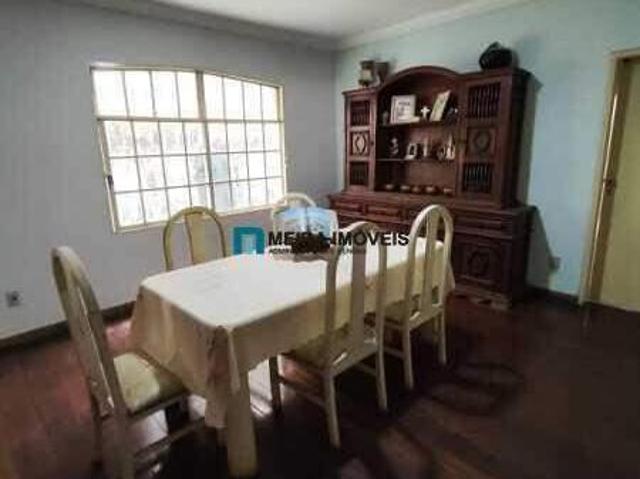 Casa com 7 quartos à venda em Belo Horizonte, no bairro Planalto