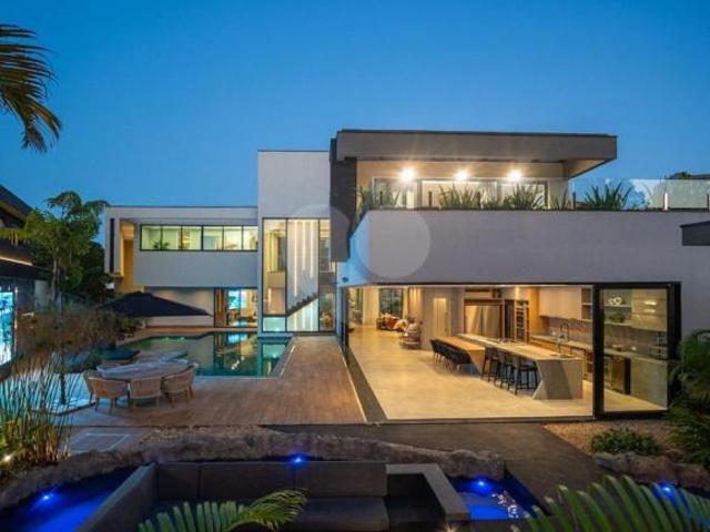 Casa com 7 quartos à venda em Riviera SP