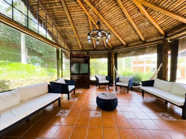 Casa com 7 Quartos para venda ou aluguel, 493m² Chácaras dos Lagos