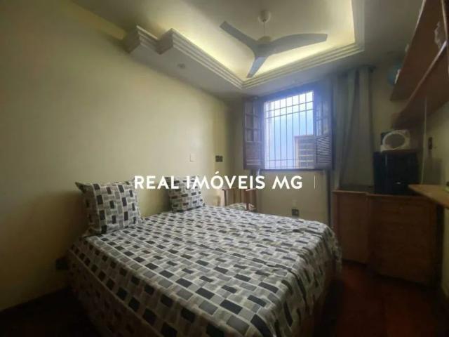 Casa com 7 Quartos para alugar, 296m² Luxemburgo