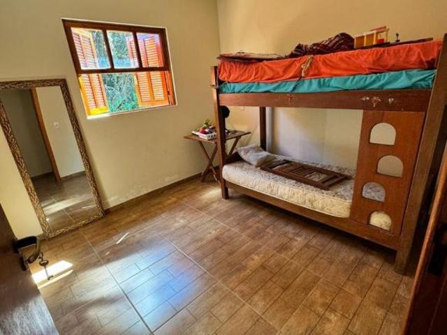 Casa com 8000 m² e 3 Quartos à Venda em toledo SP