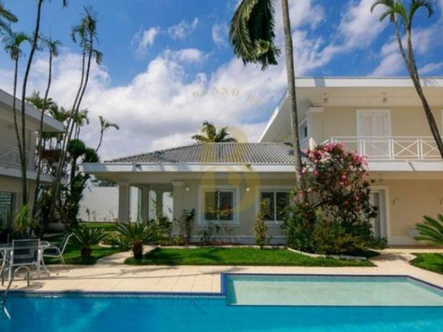 Casa com 820 m², 4 quartos sendo 3 suítes à venda no bairro Santo Amaro