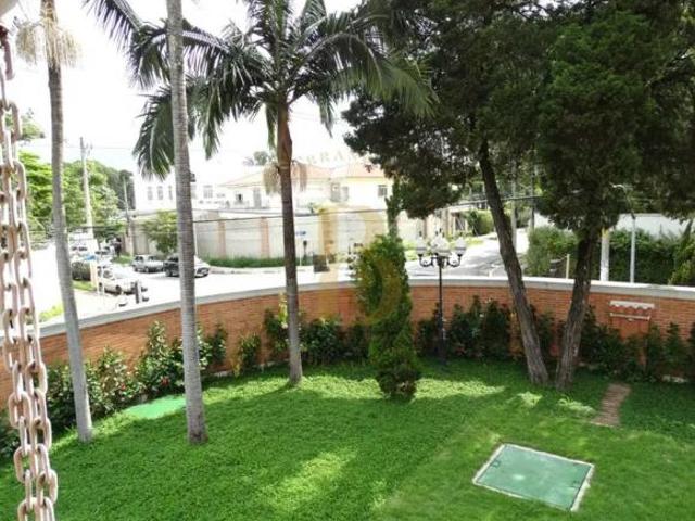 Casa com 850 m², 5 quartos sendo 2 suítes à venda no bairro Jardim America