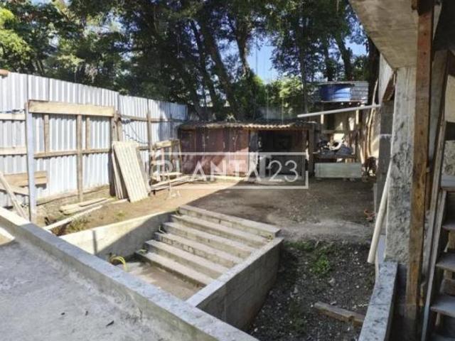 Casa com 850 m², 5 quartos sendo 5 suítes à venda no bairro Jardim America