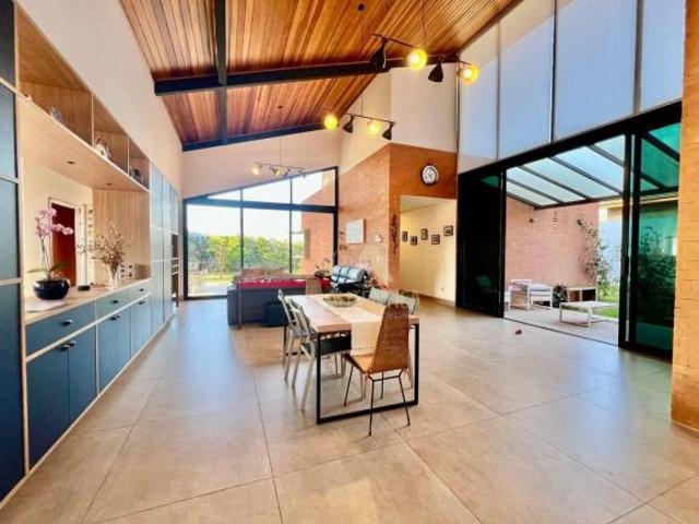 Casa com 850 m² e 4 quartos à venda no Residencial Parque Campos de Santo Antônio II