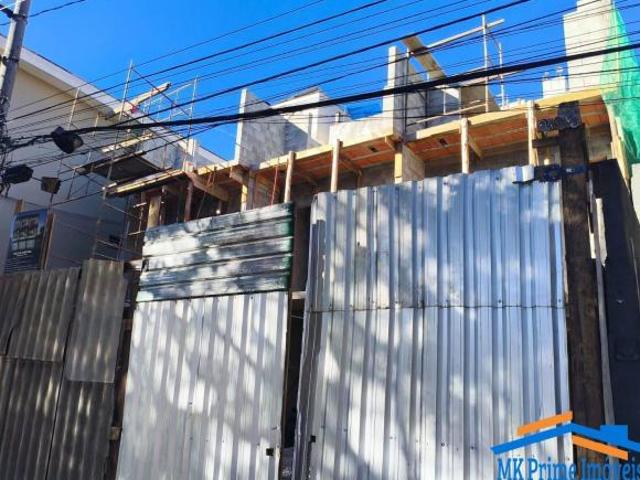 Casa com 86m² 2 quartos, 2 vagas, em construção Bairro Jaguaribe Osasco