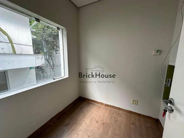 Casa com 8 dormitórios para alugar, 700 m² por R$ 35.400,00/mês Pacaembu São Paulo/SP