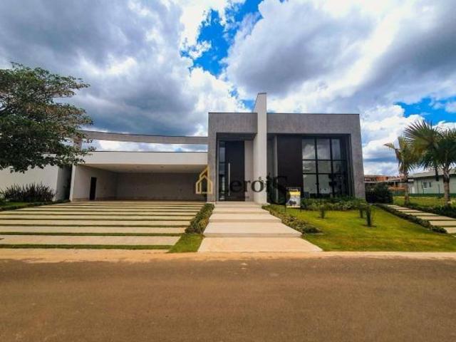 Casa com 8 dormitórios à venda, 1200 m² por R$ 16.000.000,00 Condomínio Portal Japy Golf Club Jaca