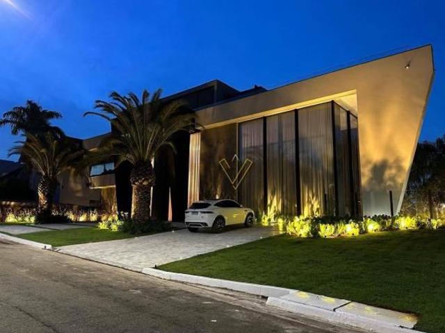 Casa com 8 dormitórios à venda, 1814 m² por R$ 79.000.000,00 Tamboré Santana de Parnaíba/SP