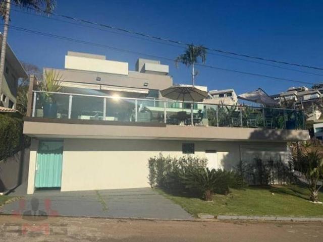Casa com 8 dormitórios à venda, 483 m² por R$ 4.800.000,00 Capitólio Capitólio/MG
