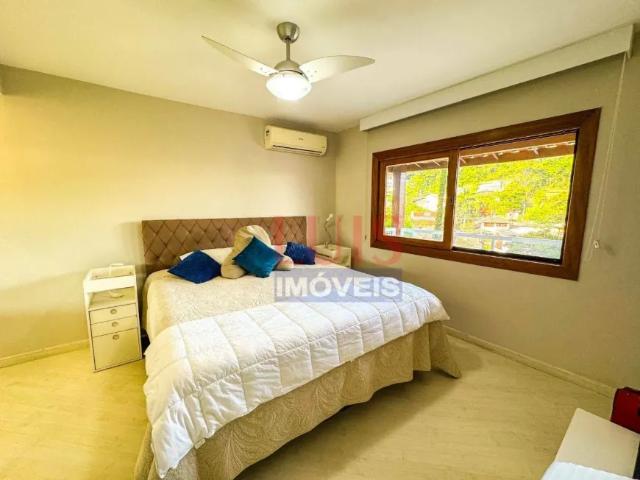 Casa com 8 dormitórios à venda, 860 m² por R$ 3.950.000,00 Piratininga Niterói/RJ