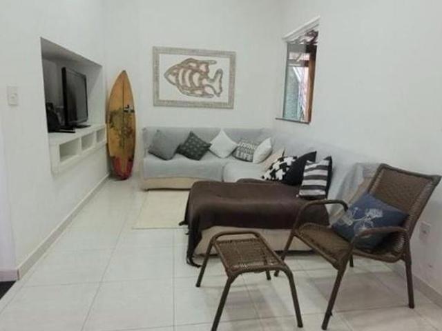 Casa com 8 dormitórios à venda por R$ 2.500.000,00 Praia do Pernambuco Guarujá/SP