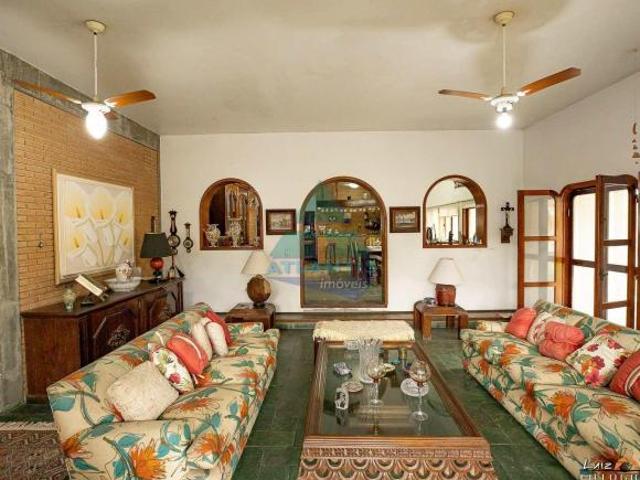 Casa com 8 dorms, Praia Dura, Ubatuba R$ 2.5 mi, Cod: 1790