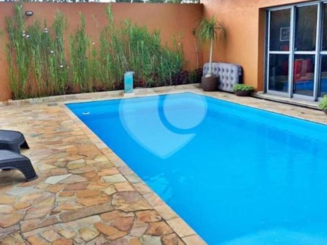 Casa com 8 quartos à venda em Roseira SP