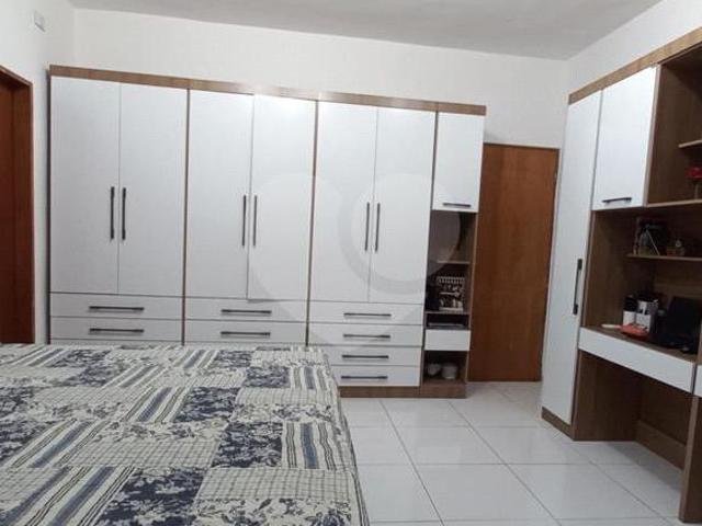 Casa com 8 quartos à venda em Santo amaro SP