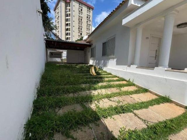 Casa com 8 quartos à venda em Sete Lagoas, no bairro Centro
