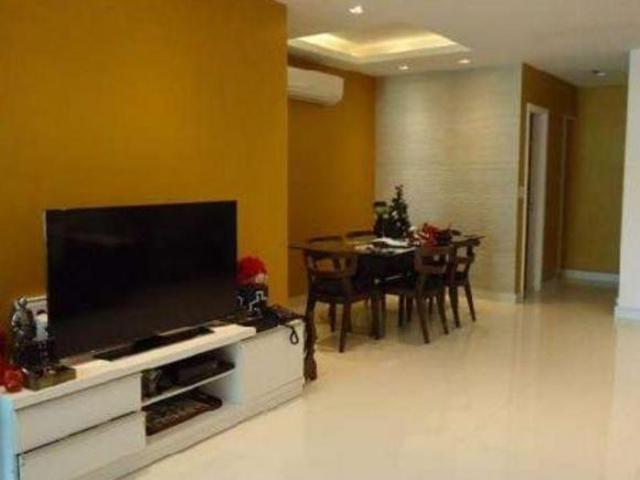 Casa com 90 m² e 3 quartos à venda em Jardim Carlos Lourenço