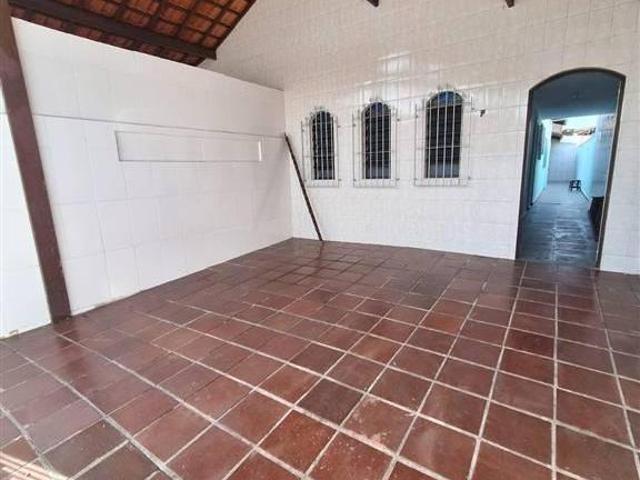 CASA COM 99,30 m² BALNEARIO MARACANA PRAIA GRANDE SP