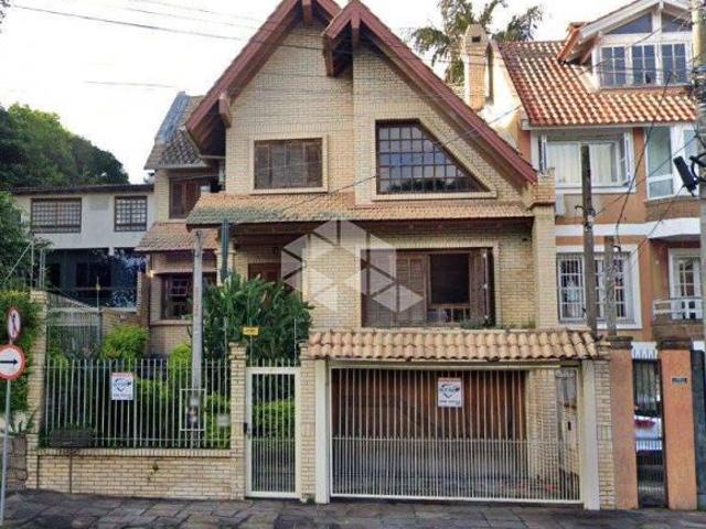 Casa com 03 dormitórios, Vila Conceição, Porto Alegre