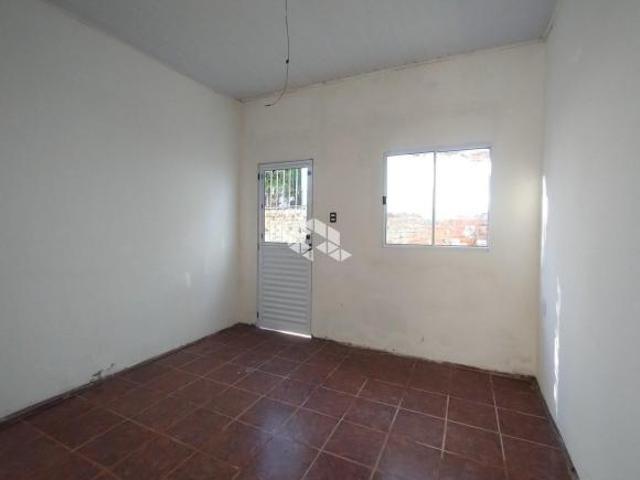 Casa com 03 dormitórios à venda no Bairro Itararé em Santa Maria RS