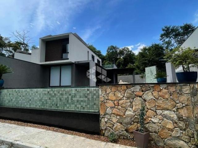 Casa com 03 dormitórios à venda por R$ 2.590.000,00 Atibaia/SP
