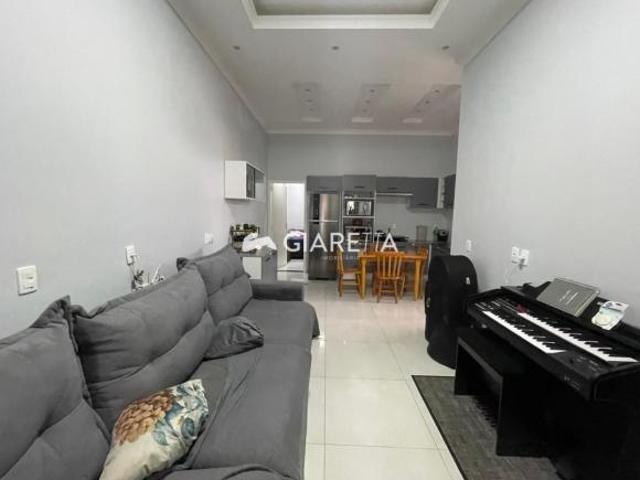 Casa com 03 dormitórios à venda, VILA PIONEIRO, TOLEDO PR