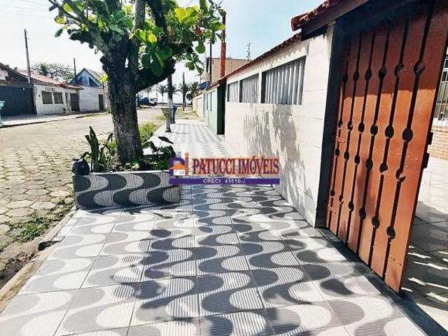 Casa com 03 Dormitórios a 77m do Mar em Itaóca – Mongaguá/SP!