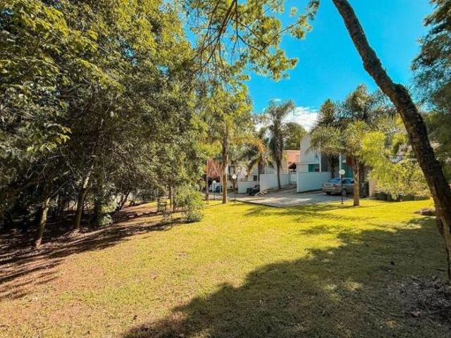 Casa com 03 dormitórios – Condomínio Quality Life – Granja Viana/SP