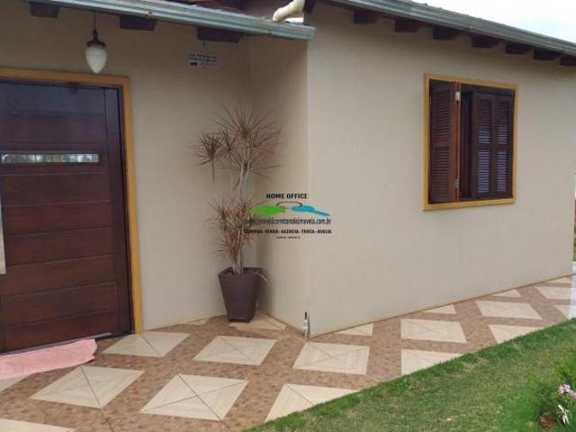 CASA COM 03 DORMITÓRIOS E GALPÃO PARA OFICINA