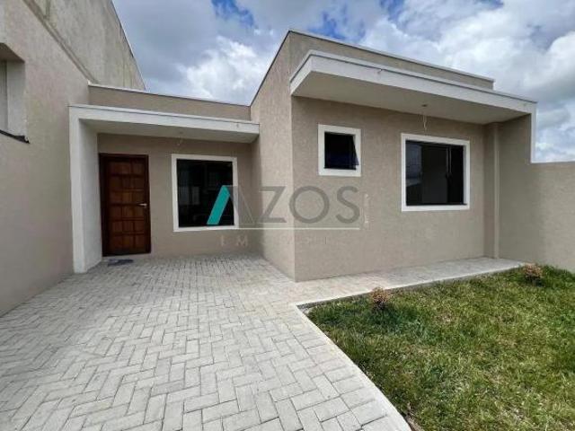 CASA COM 03 DORMITÓRIOS E PISCINA LOCALIZADA NO BAIRRO RINCÃO EM COLOMBO