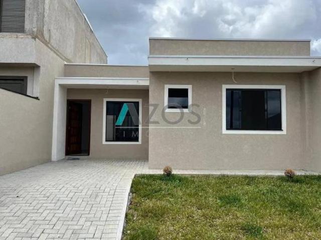 CASA COM 03 DORMITÓRIOS E PISCINA LOCALIZADA NO BAIRRO RINCÃO EM COLOMBO