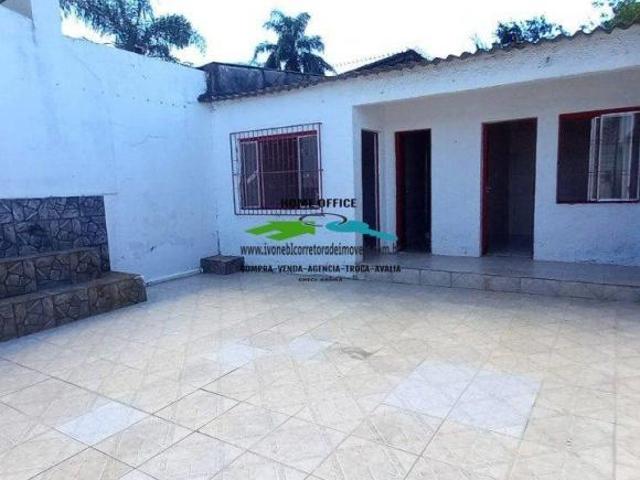 CASA COM 03 DORMITÓRIOS E SALÃO DE FESTAS DIDO