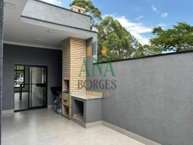 Casa Com 03 Dormitórios em Condomínio