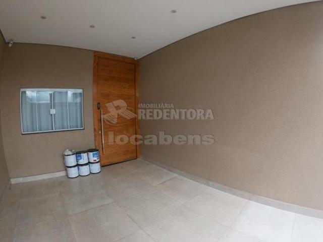 Casa com 03 dormitorios no Setvalley