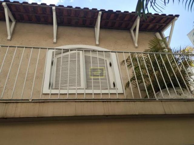 Casa com 03 Dormitórios para Venda na Vila Leopoldina
