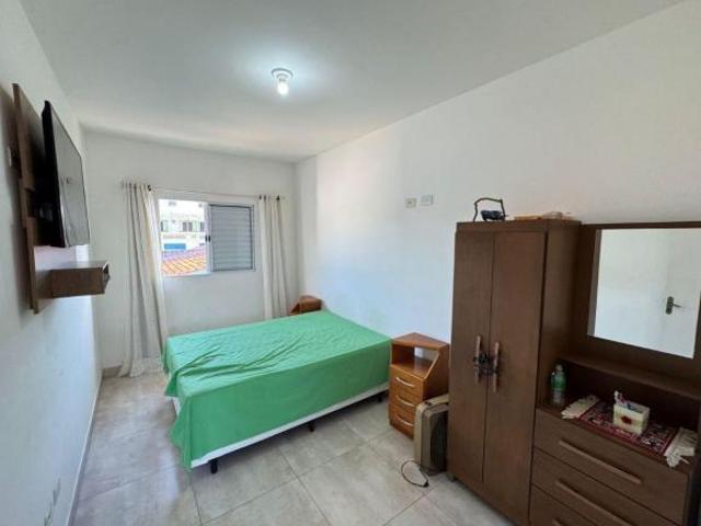Casa com 03 dormitórios para Venda, Peruíbe / SP. Possui espaço para piscina