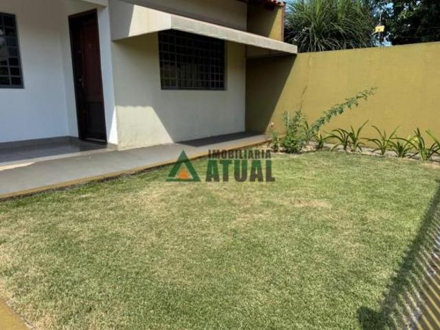 Casa com 03 dormitórios, sendo 01 suíte na região Leste de Londrina