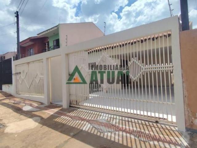 Casa com 03 dormitórios sendo 01 suíte na região norte de Londrina