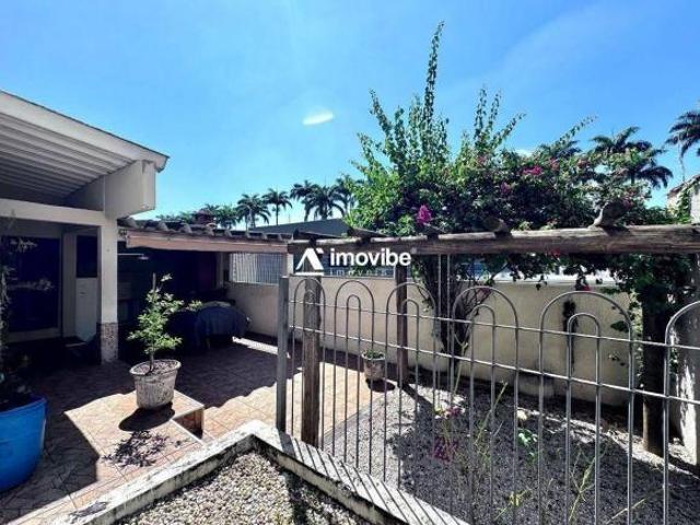 Casa com 03 dormitórios sendo 02 suítes próximo Avenida Brasil na cidade de Americana SP