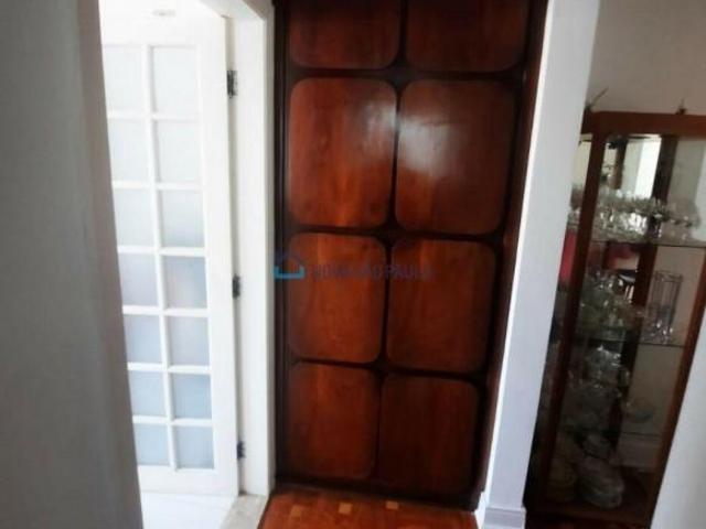 Casa com 03 quartos na região da Vila Mascote