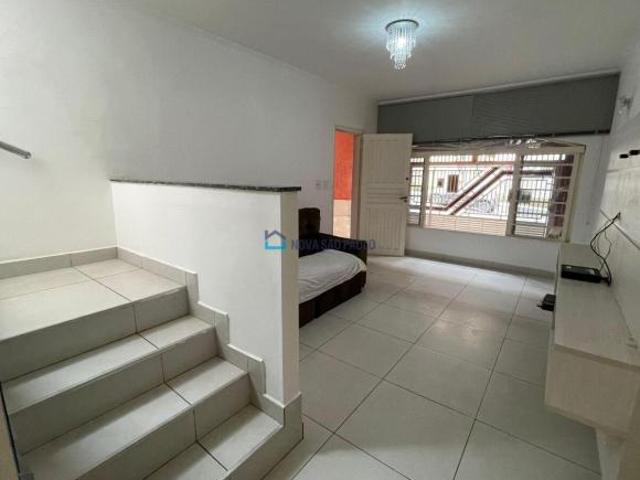 Casa com 03 quartos na região do Jabaquara