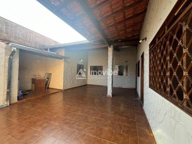 Casa com 03 quartos no bairro Batagin e salão comercial em Santa Bárbara D´Oeste SP