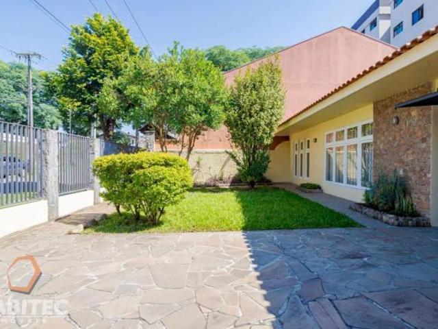Casa com 03 quartos no Santa Quitéria 3476 HABITEC