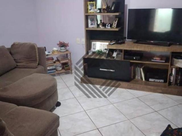 Casa com 03 quartos à venda no Júlio de Mesquita Filho em Sorocaba/SP