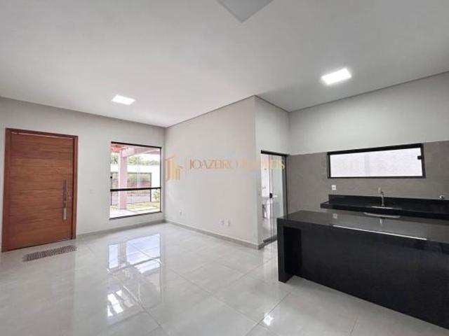 Casa com 03 quartos, com 200 m2 á venda por R$ 990.000,00, Lagoa Santa !