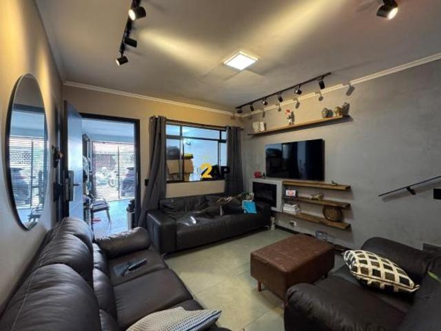 Casa com 03 quartos e 02 vagas à venda Capão Redondo