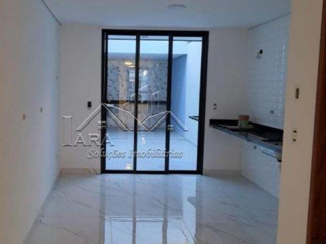 CASA COM 03 QUARTOS E 02 VAGAS A VENDA NA ÁGUA RASA