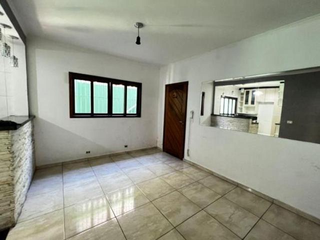 Casa com 03 quartos e 04 vagas à venda Capão Redondo